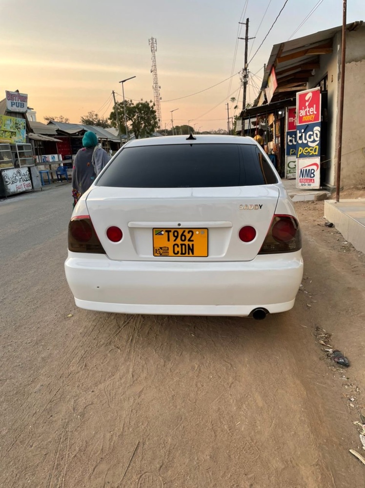 TOYOTA ALTEZZA INAUZWA | Kupatana