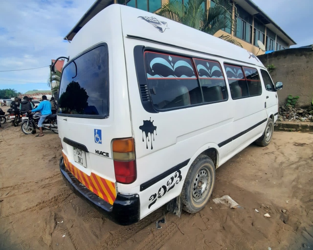 Toyota Hiace 3L | Kupatana