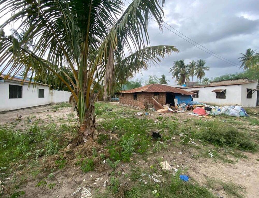 Sqmt 500 plot at UNUNIO BEACH | Kupatana