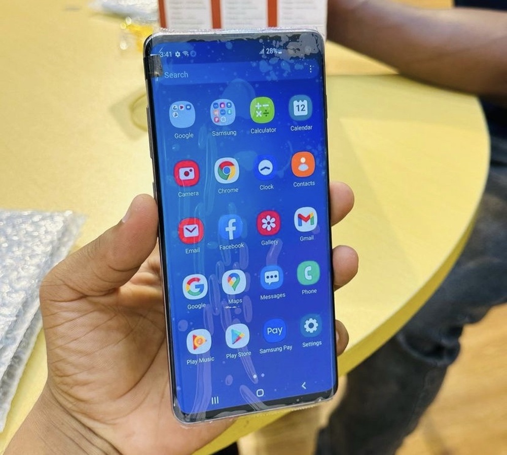 Samsung S10+ Storage 128gb | Kupatana