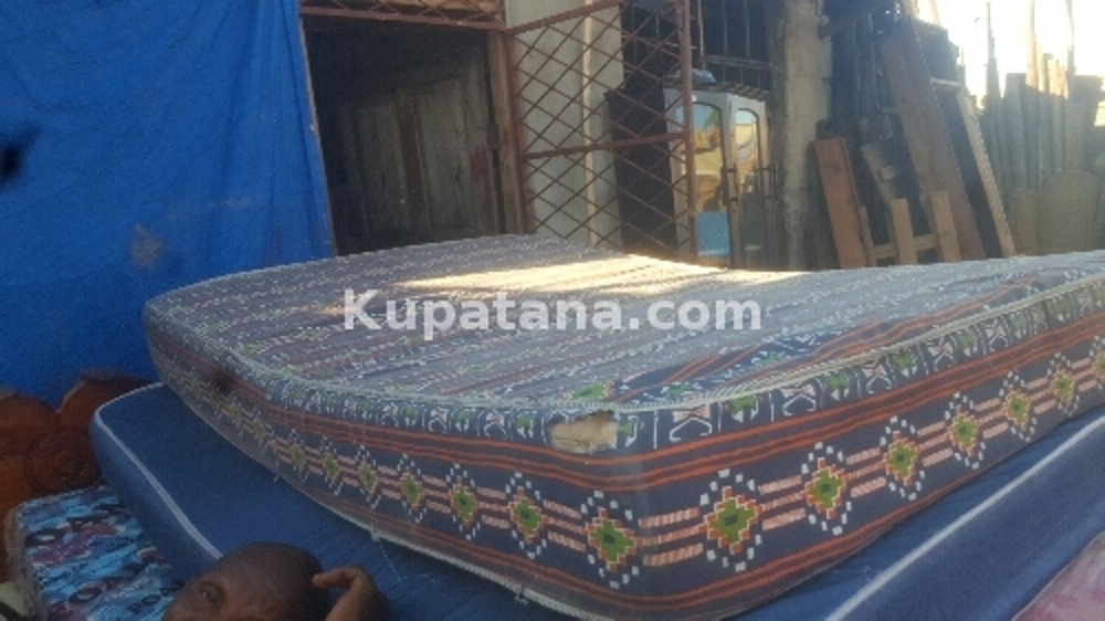 godoro 4/6 inch 8 bei 100k | Kupatana