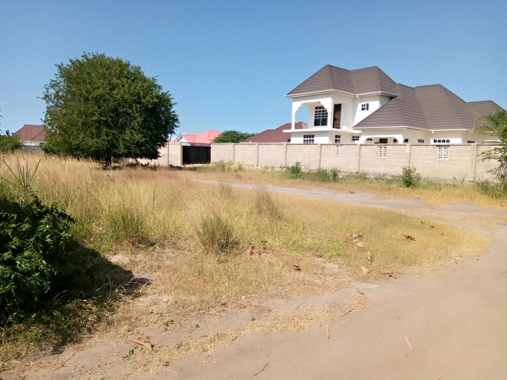 Plot for sale | Kupatana