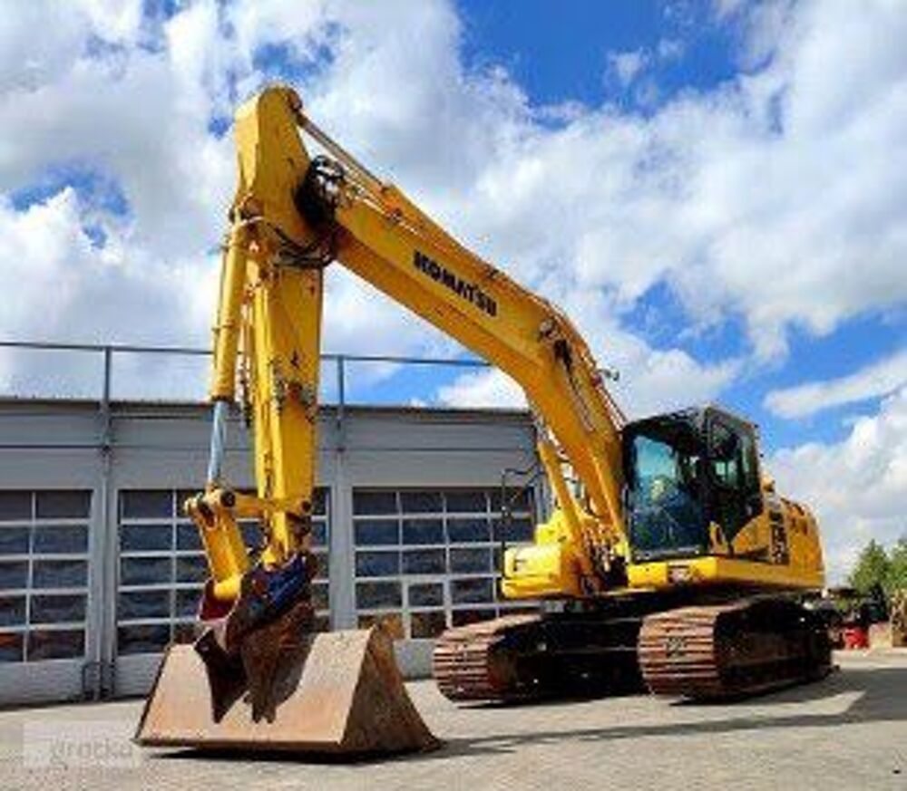 Komatsu Excavator PC 220 | Kupatana