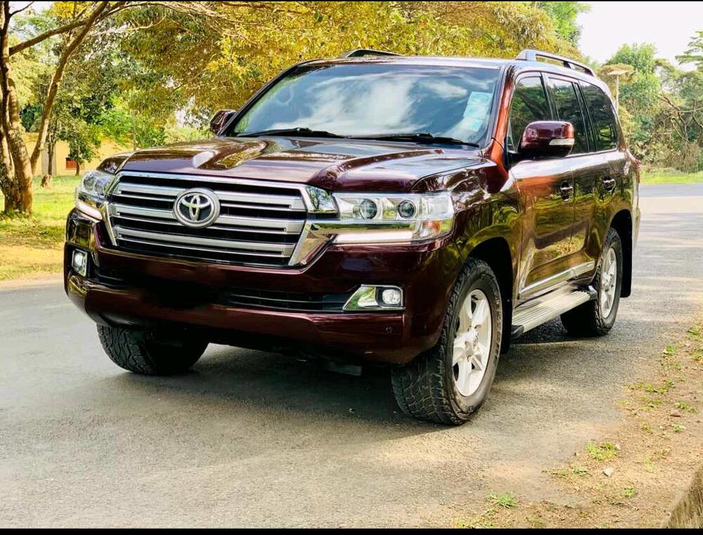 TOYOTA LAND CRUISER VX 200 SERIES | Kupatana