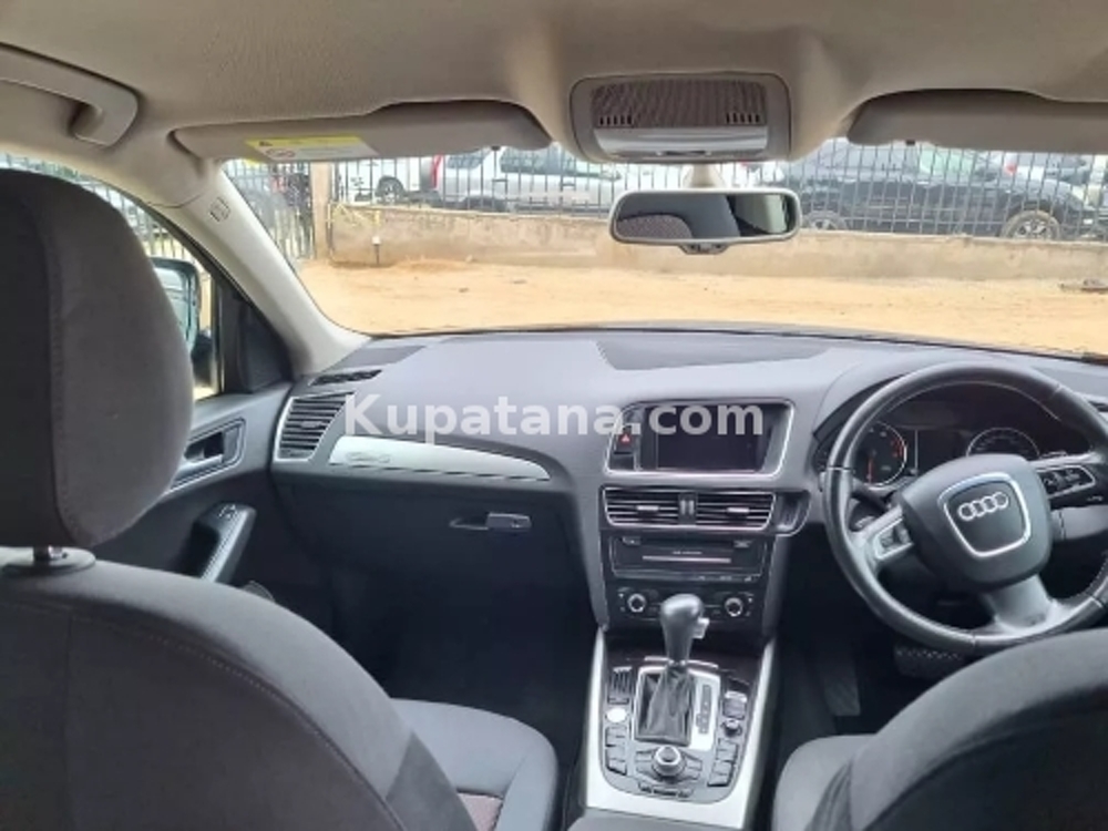 Audi Q5 Chassis # | Kupatana