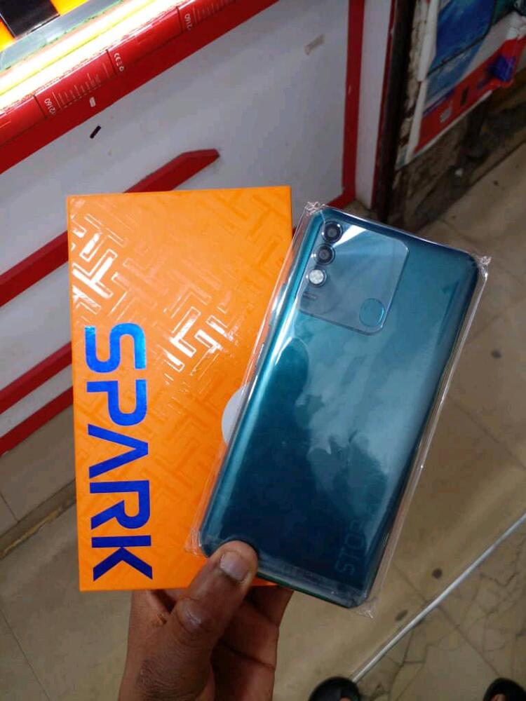 Tecno spack 8p | Kupatana