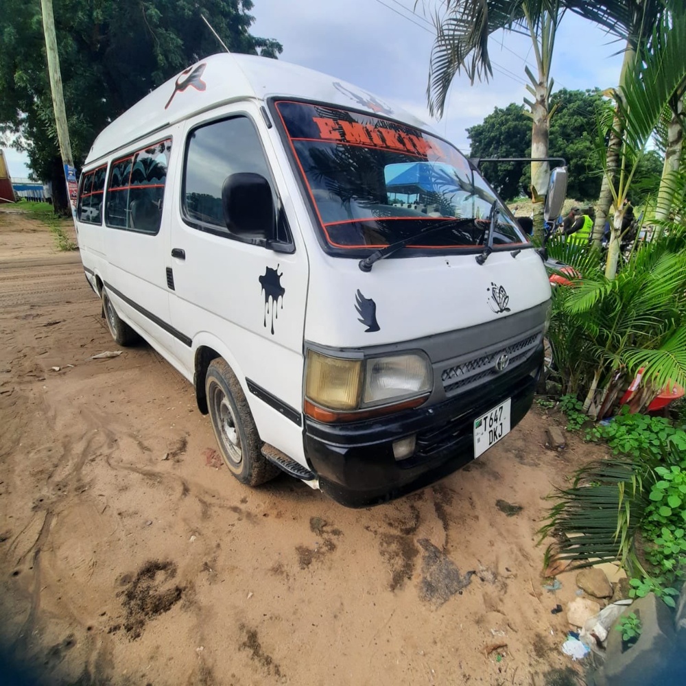 Toyota Hiace 3L | Kupatana