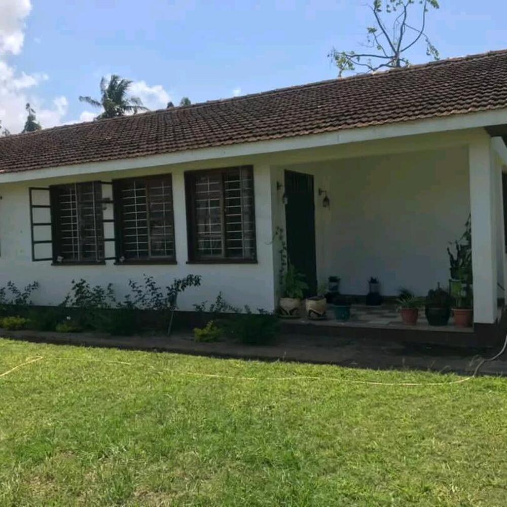 4 bed room house for sale at mikocheni a | Kupatana