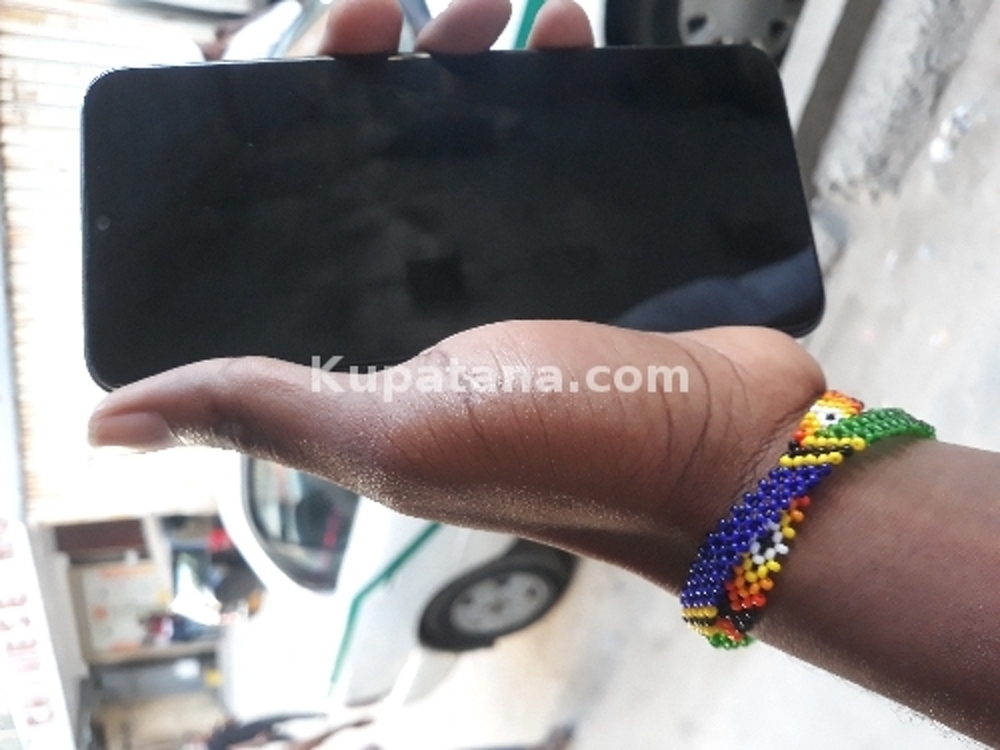 Tecno spark4 Pro,,, | Kupatana