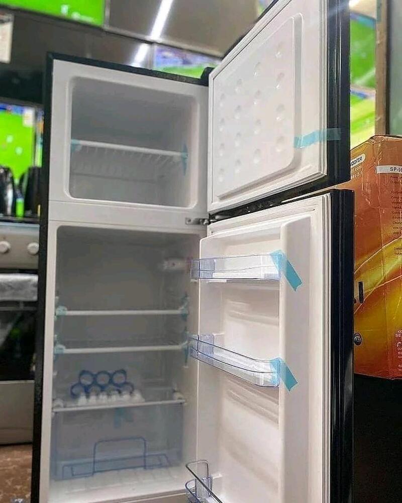 BOSS REFRIGERATOR BS110 BLACK | Kupatana