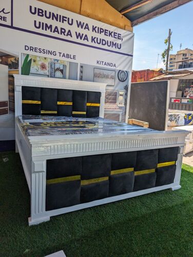 KITANDA IMARA MBAO NA SOFA | Kupatana