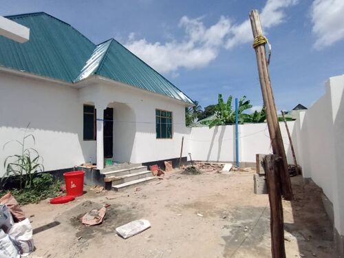 NYUMBA INAUZWA AZAM COMPLEX | Kupatana