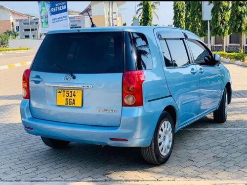 Toyota raum | Kupatana