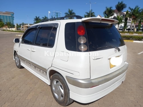 Toyota Raum Old Model | Kupatana