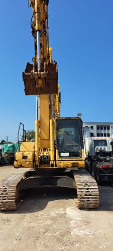 Komatsu excavetor | Kupatana