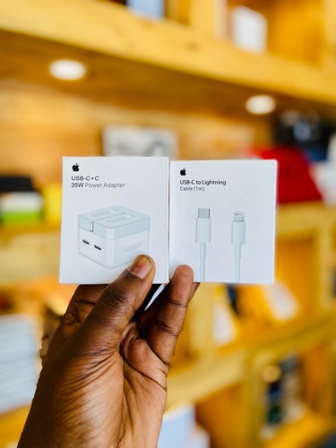 iPhone 50W Adapter + 1 USB-C | Kupatana