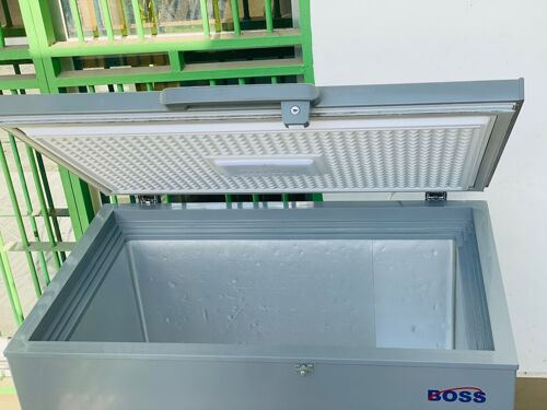 Boss freezer liter 200L | Kupatana