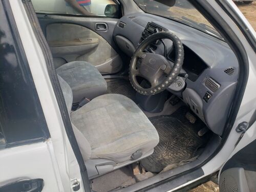 Toyota raum old model | Kupatana