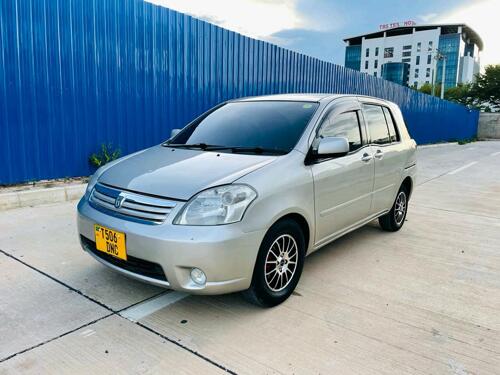 TOYOTA RAUM | Kupatana