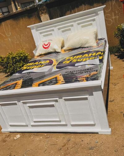 Kitanda cha mbao 5/6 kizuri | Kupatana