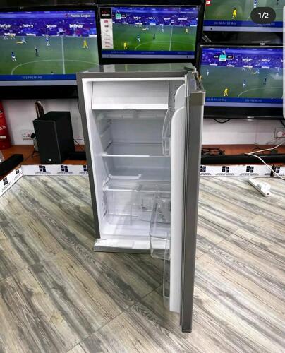 BOSS REFRIGERATOR BS 90 | Kupatana