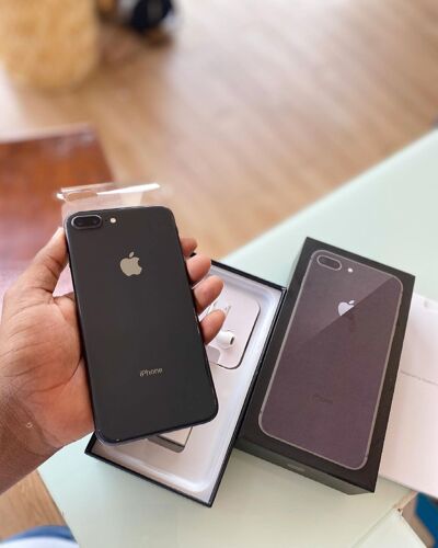 iPhone 8+ Jet Black | Kupatana