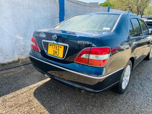 Toyota brevis inauzwa | Kupatana