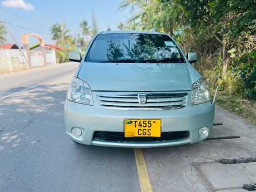 Toyota raum | Kupatana