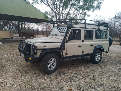 LAND ROVER DEFENDER KALI SANA | Kupatana