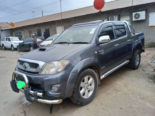 Hilux vigo double cabin pickup | Kupatana