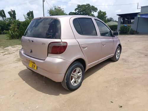 Vitz old model | Kupatana