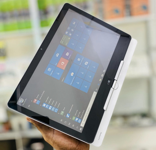 Hp revolve 810 touch screan | Kupatana