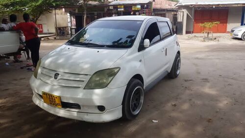 Toyota Ist DSG | Kupatana