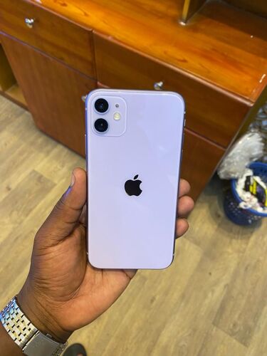 iPhone 11plain gb128 | Kupatana