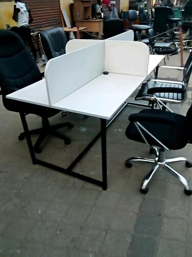 Work station table with four peoples | Kupatana