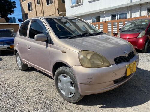 vitz old model | Kupatana