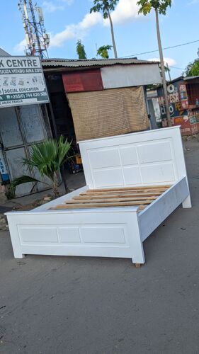 Kitanda cha mbao cheupe 5/6 | Kupatana