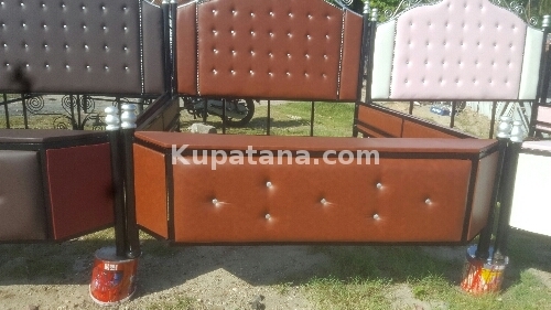 Vitanda Vipya Vya Chuma Sofa 350,000 | Kupatana
