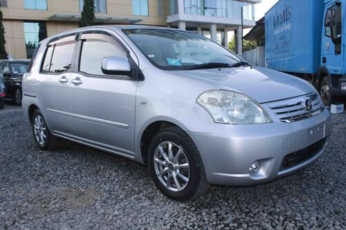 TOYOTA RAUM | Kupatana