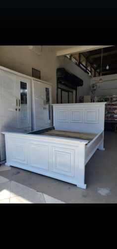 KITANDA KIZURI CHA MBAO 5X6 | Kupatana