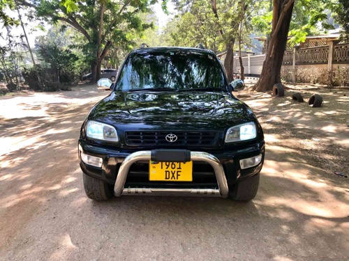 TOYOTA RAV4 OLD MODEL | Kupatana