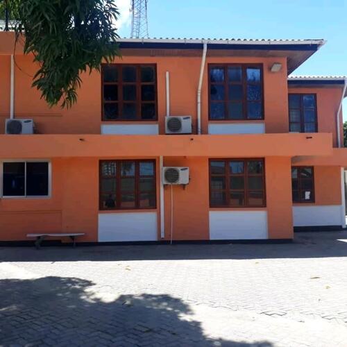 10 bed room house with small godown for ... | Kupatana