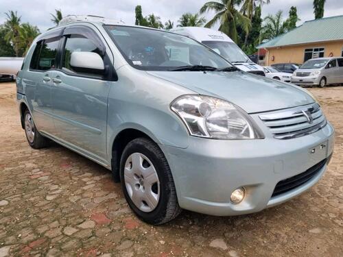 Toyota Raum | Kupatana