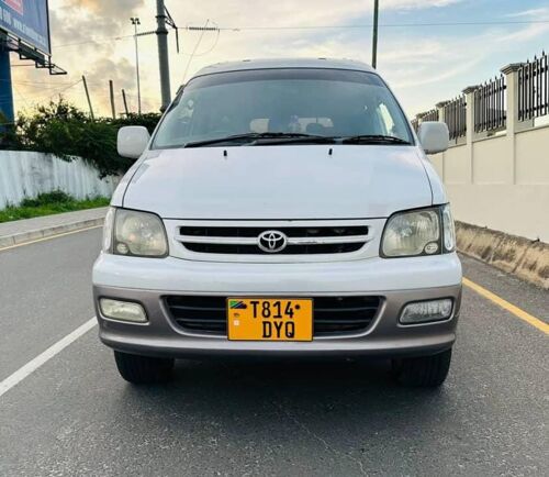 Toyota Noah old sr40 DYQ | Kupatana