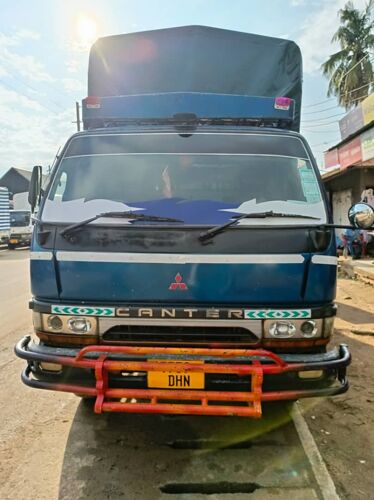 Canter nzuri 4D 33 Mwanza mjin | Kupatana