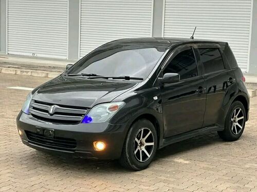 Toyota ist old model mpya | Kupatana