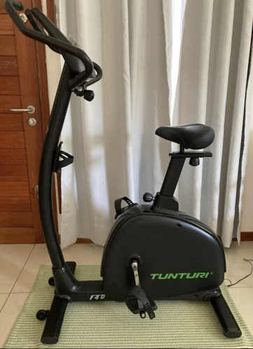 TUNTURI EXERCISE BIKE COMPETENCE F40 | Kupatana